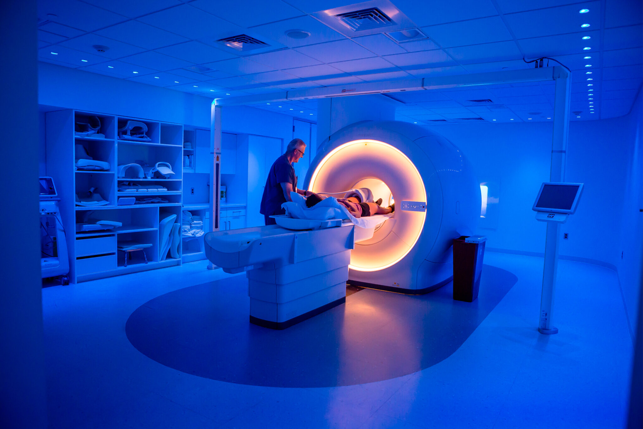 UCONN Health Radiology - Diagnostic Imaging - Low Cost Imaging ...